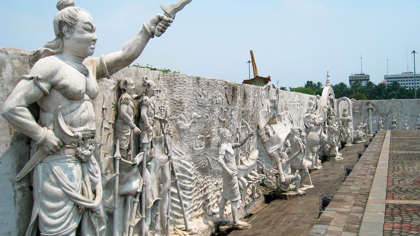 √ Kerajaan Mataram Kuno: Sumber Sejarah, Raja, Politik, Peninggalan