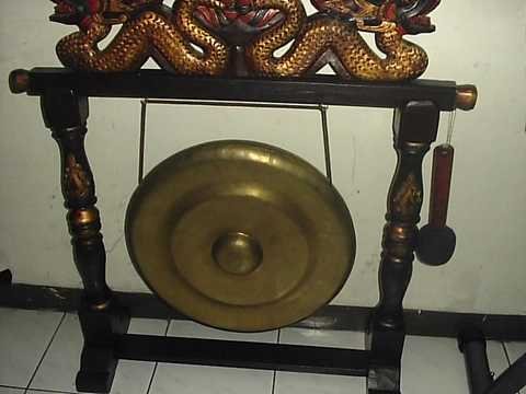 √ Alat Musik Tradisional Jawa Tengah - Nama, Gambar, Penjelasan