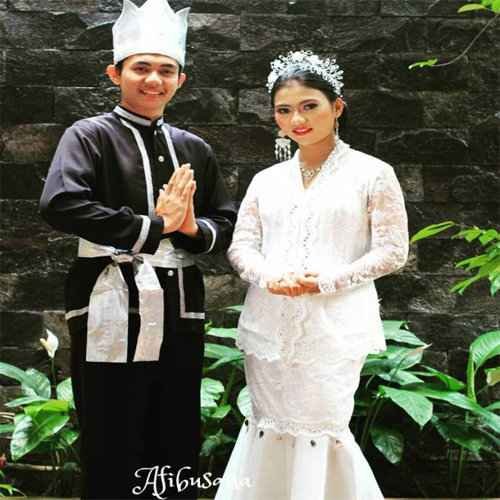 √ Pakaian Adat Sulawesi Utara - Nama, Keunikan, Gambar