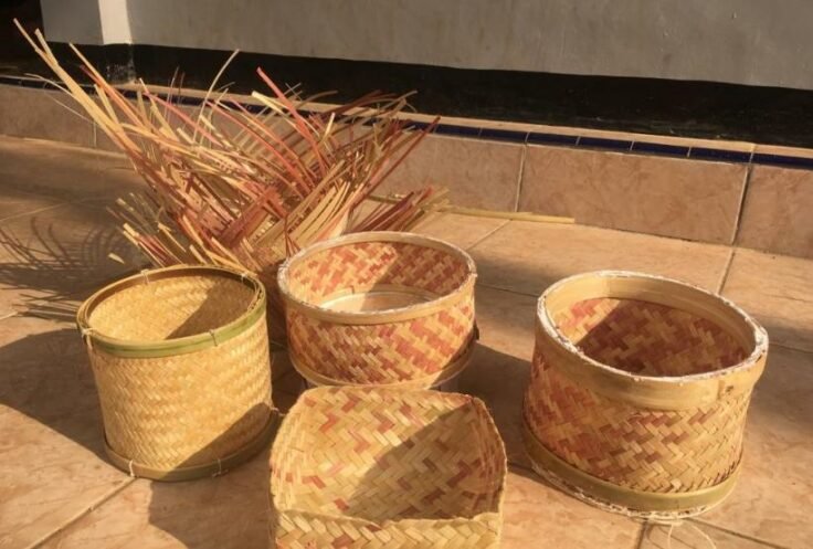 √ Seni Kriya: Sejarah, Fungsi, Unsur, Jenis, Teknik, Contoh