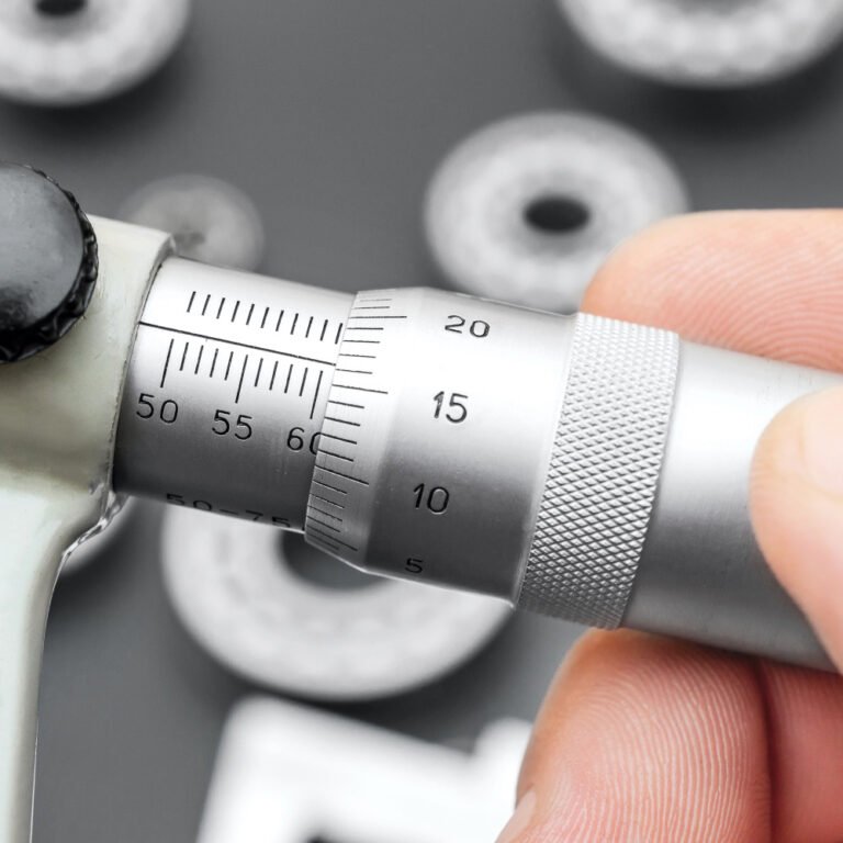 √ Mikrometer Sekrup: Bagian, Cara Membaca, Contoh Soal