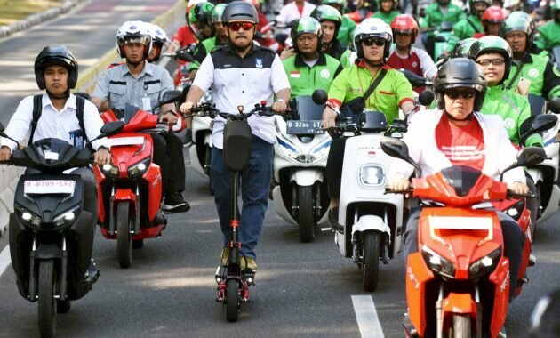 Sejarah Singkat Perkembangan Sepeda Motor